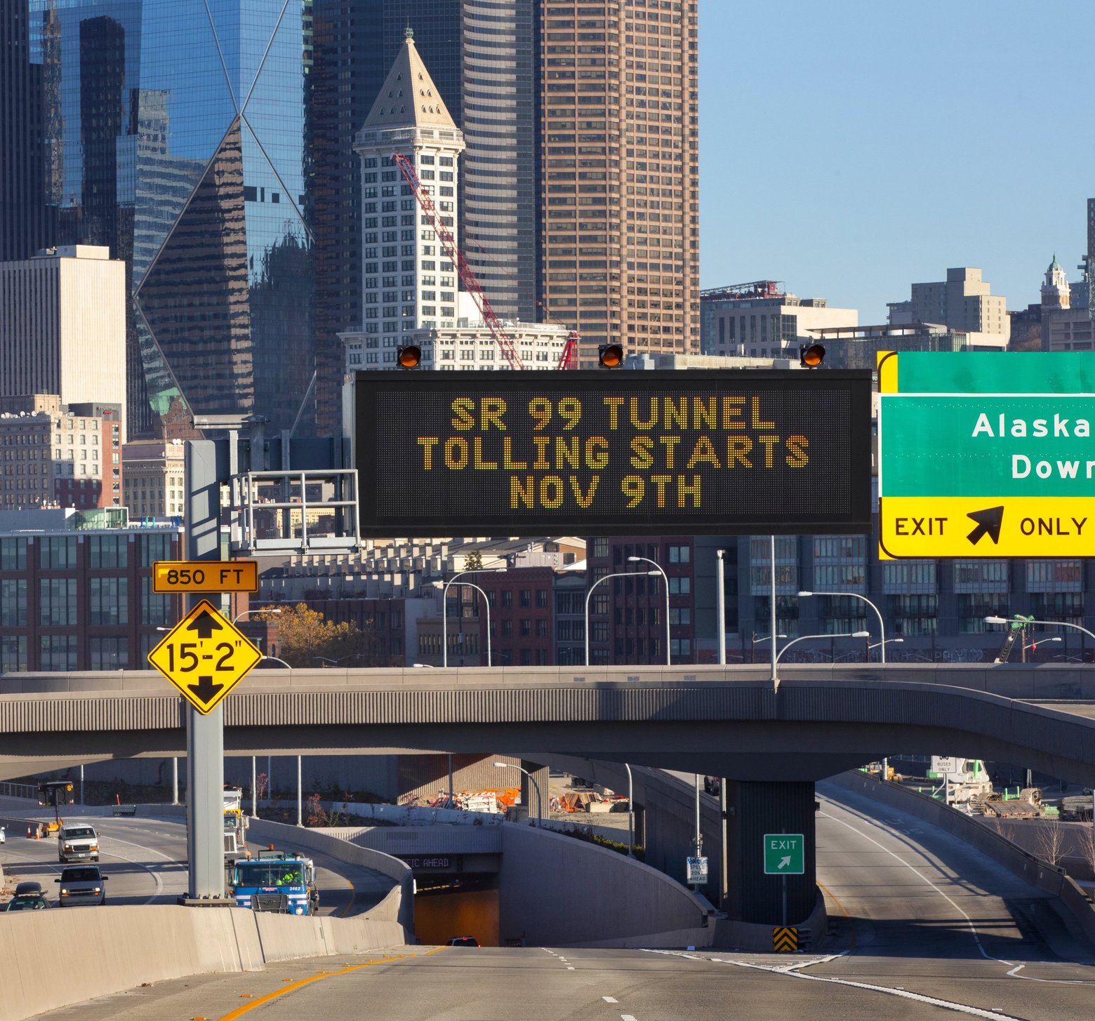 Seattle’s next traffic challenge: Thousands of tunnel drivers will ...