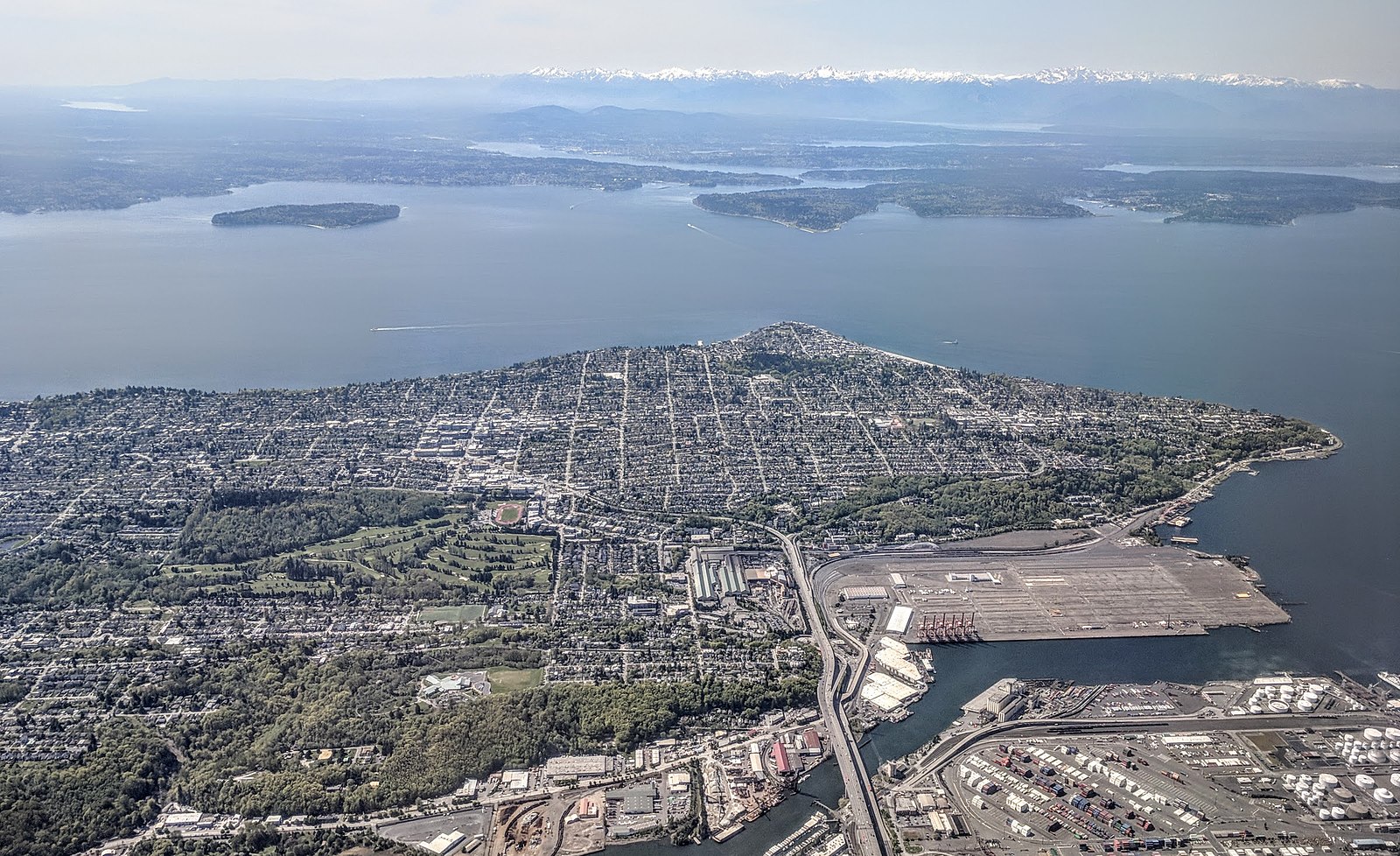 Deepfake tech takes on satellite maps | Urban@UW